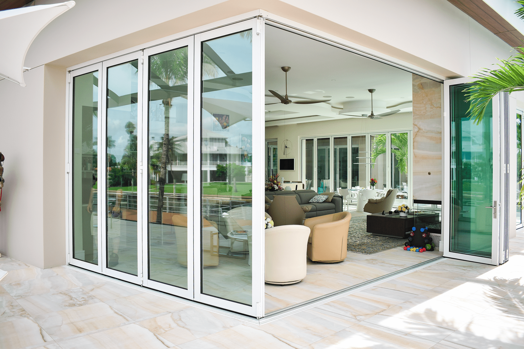 Accordion Glass Walls | Folding Glass Partitions & Wall Systems